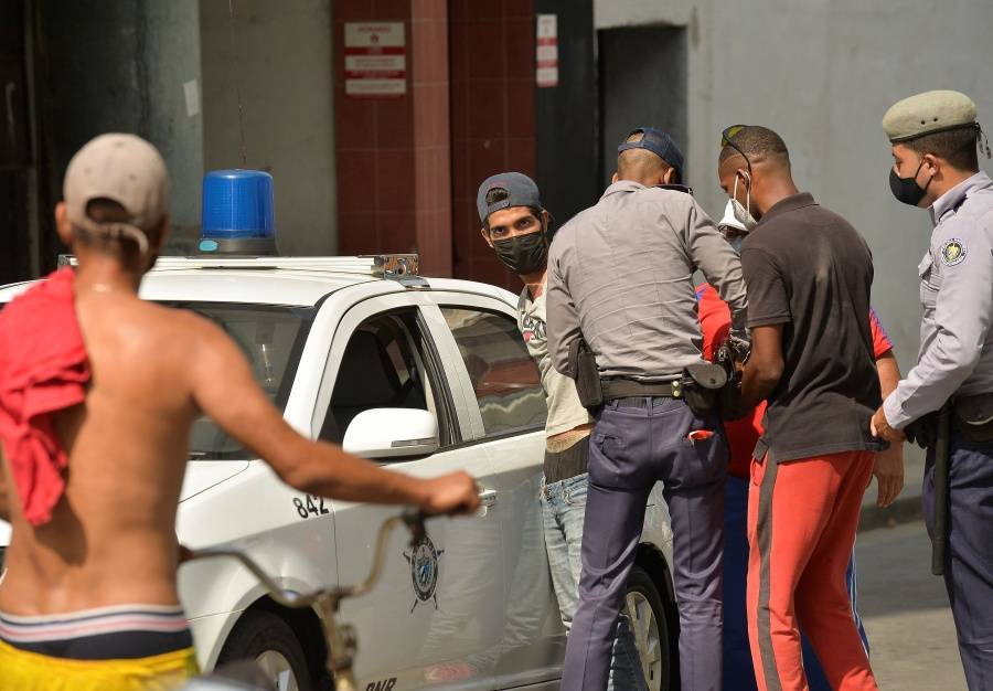 Activistas denuncian represión en Cuba a tres años del 11-J ...